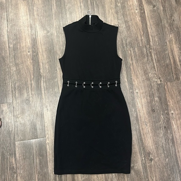 Divided | Dresses | Hp Hm Divided Dress With Chain Link Detail | Poshmark